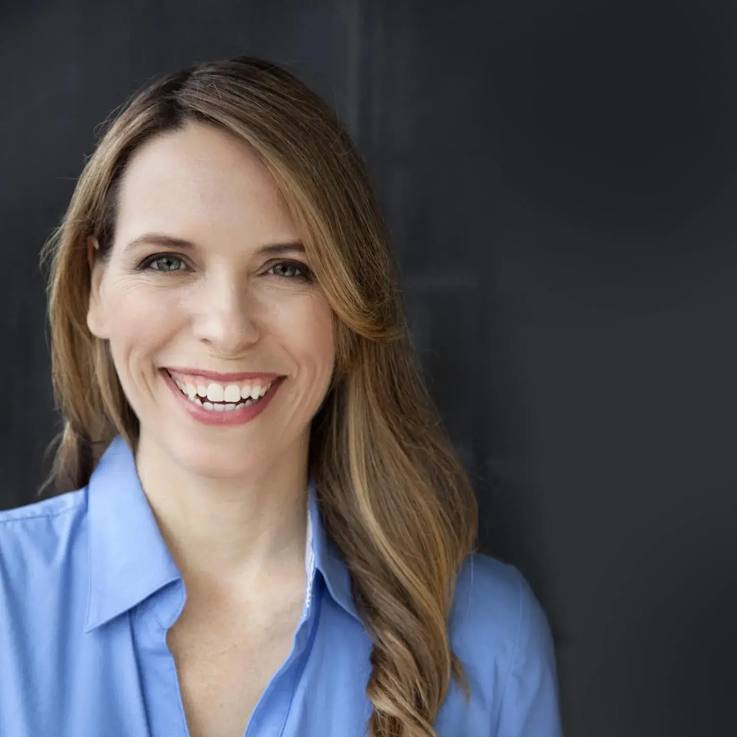 Deirdre V. Lyons – womenofthefuture.com